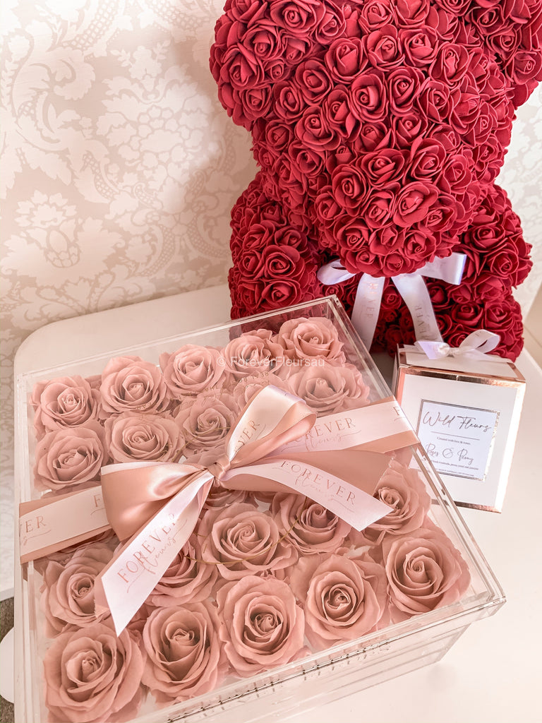 Grand Acrylic Rose Box (FREE GIFT BOX!) Red | luxury bespoke rose gift ...